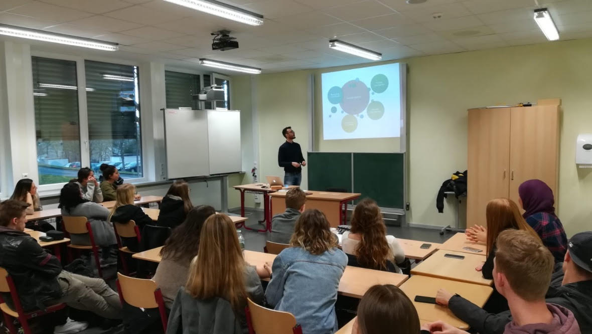 The influence of (gender) stereotypes on our gender (identity ...